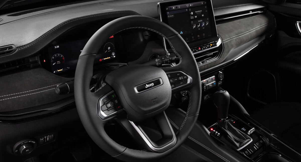 Jeep Commander 2025: nova linha com motor Hurricane 2.0 e versão ...